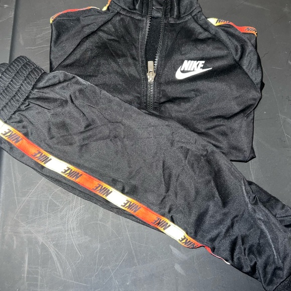Nike | Matching Sets | Matching Top And Bottom Nike Set | Poshmark